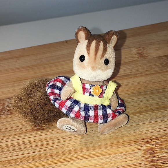 Calico Critters | Toys | Calico Critters Squirrel Girl | Poshmark